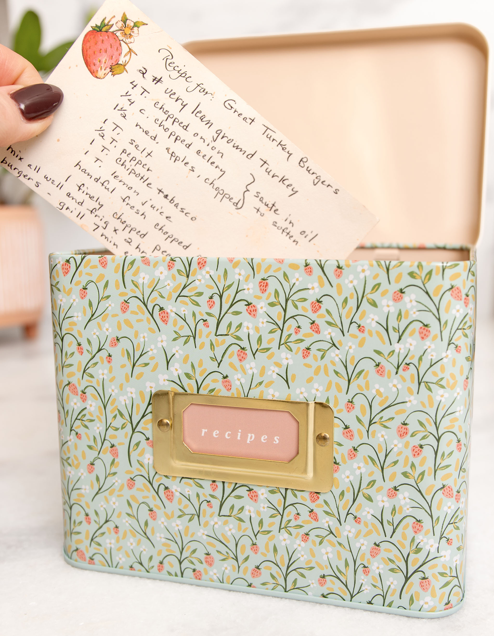 Strawberry Meadow Petite Recipe Binder - 1canoe2